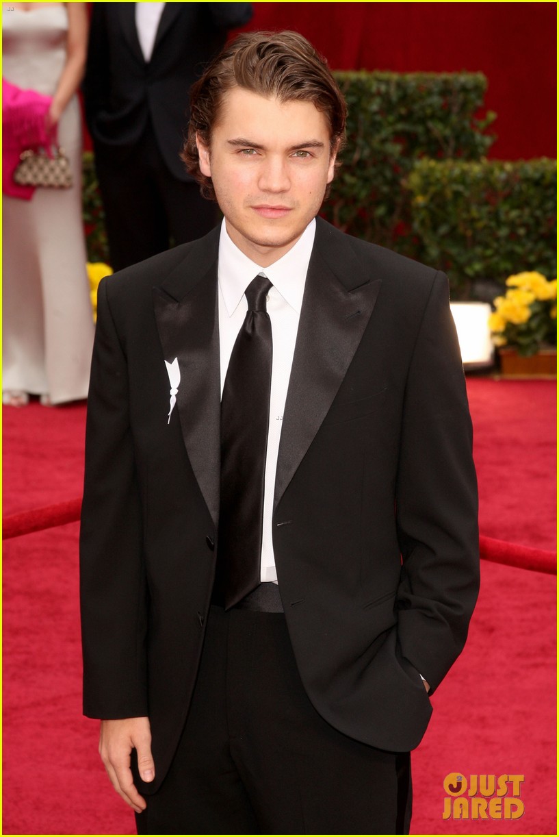 Look Back at the Oscars Red Carpet Pics From 10 Years Ago!: Photo ...