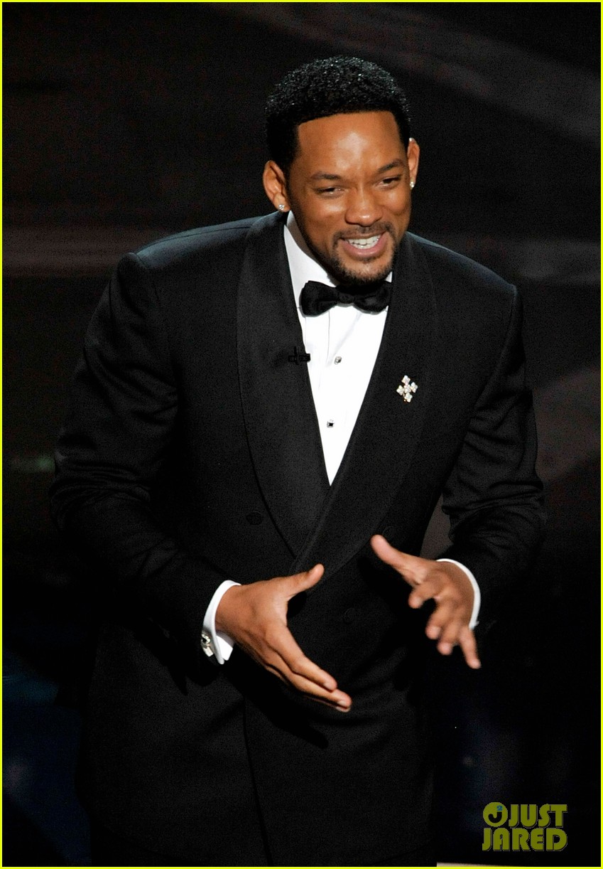 Look Back at the Oscars Red Carpet Pics From 10 Years Ago!: Photo ...