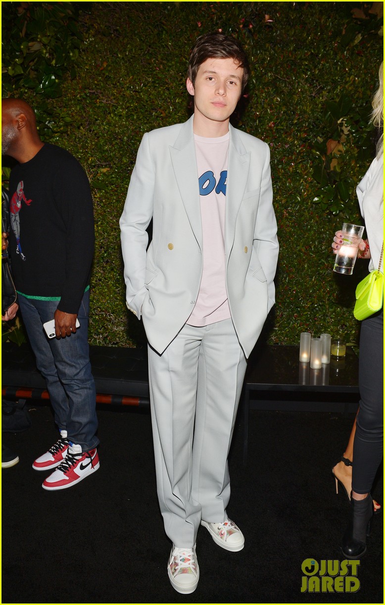 Robert Pattinson Helps Pusha T Celebrate His Grammy Nom!: Photo 4226758 ...