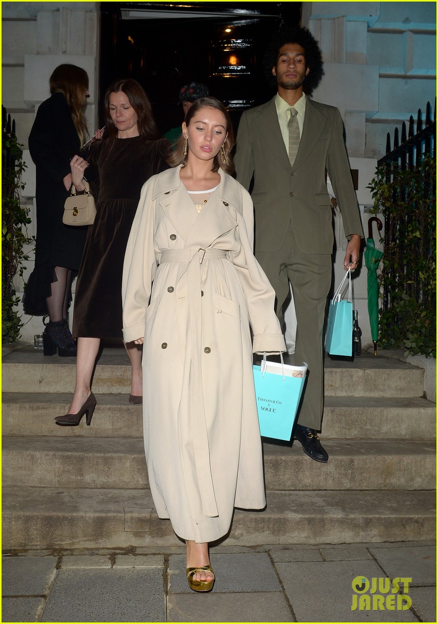 Liam Payne Joins Naomi Campbell, Amy Adams & More at Tiffany & Co's ...