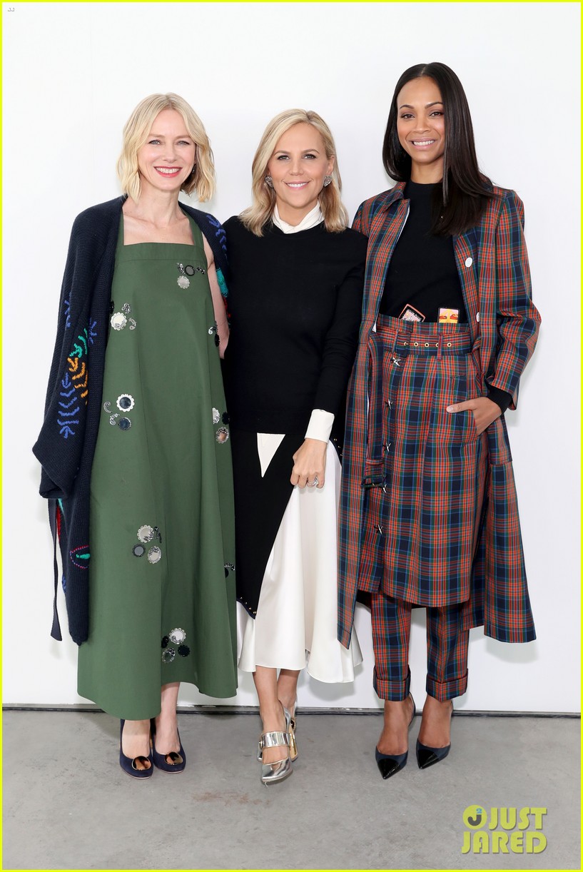 Zoe Saldana, Naomi Watts & Mindy Kaling Buddy Up at Tory Burch NYFW ...