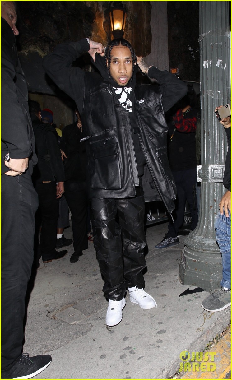 Tyga Gets Forcibly Kicked Out of Floyd Mayweather's Birthday Party in ...