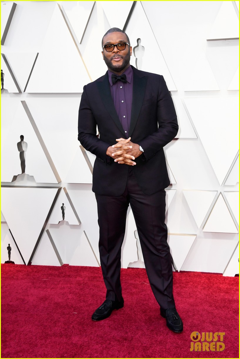 Tyler Perry & John Mulaney Look Sharp at Oscars 2019!: Photo 4245648 ...