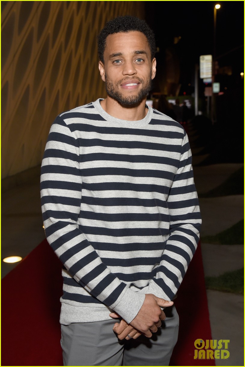 Isla Fisher, Jay-Z, & More Check Out New Broad Museum Exhibit: Photo ...