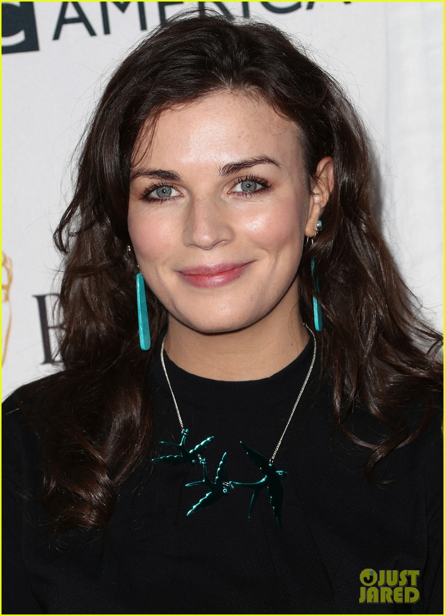 Andrew Garfield Linked to Irish Comedian Aisling Bea After Rita Ora ...