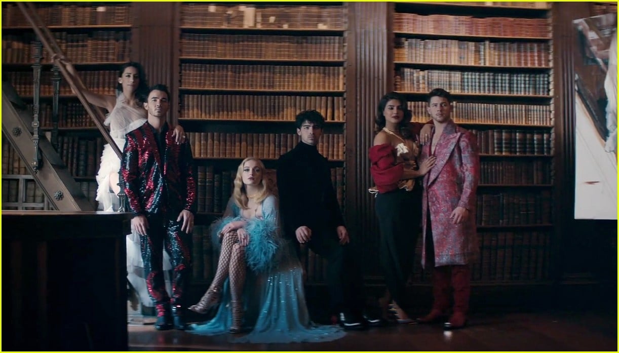 Jonas Brothers Release Director's Cut for 'Sucker' Music Video - Watch ...