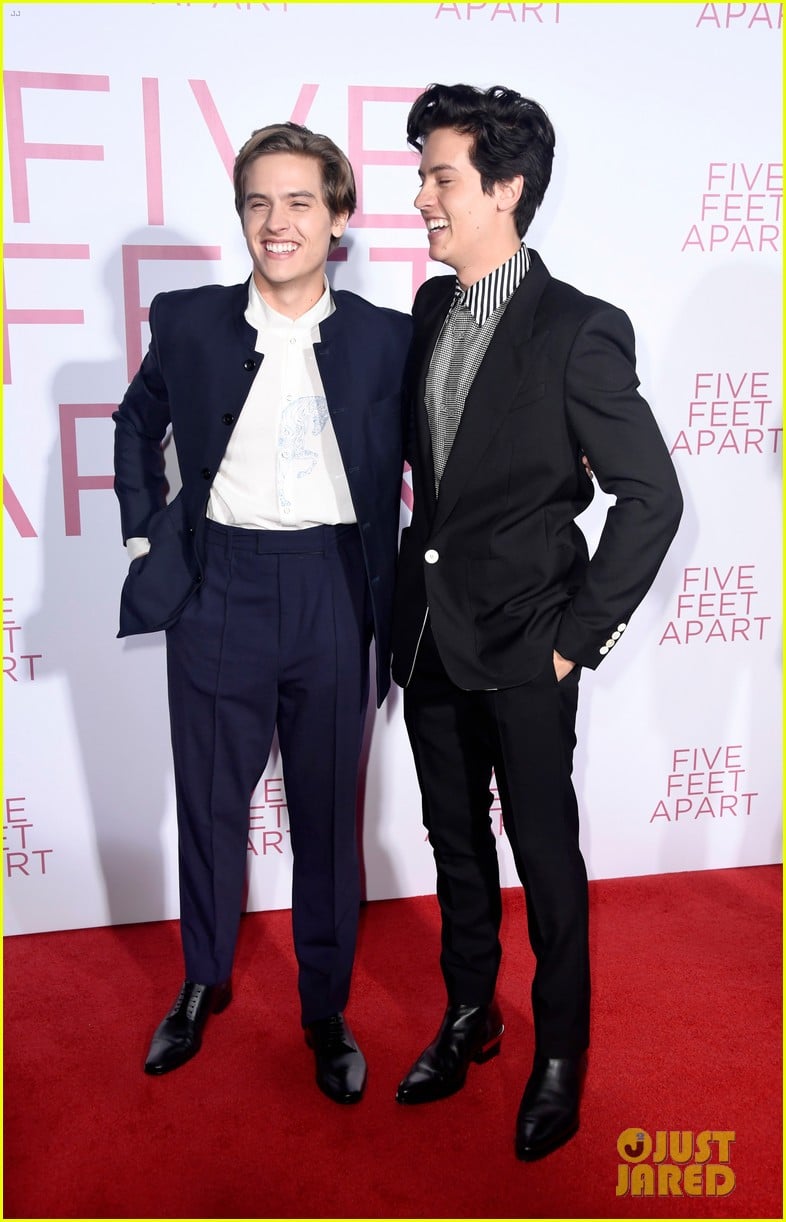 Dylan Sprouse Praises Twin Brother Cole's Work in 'Five Feet Apart ...
