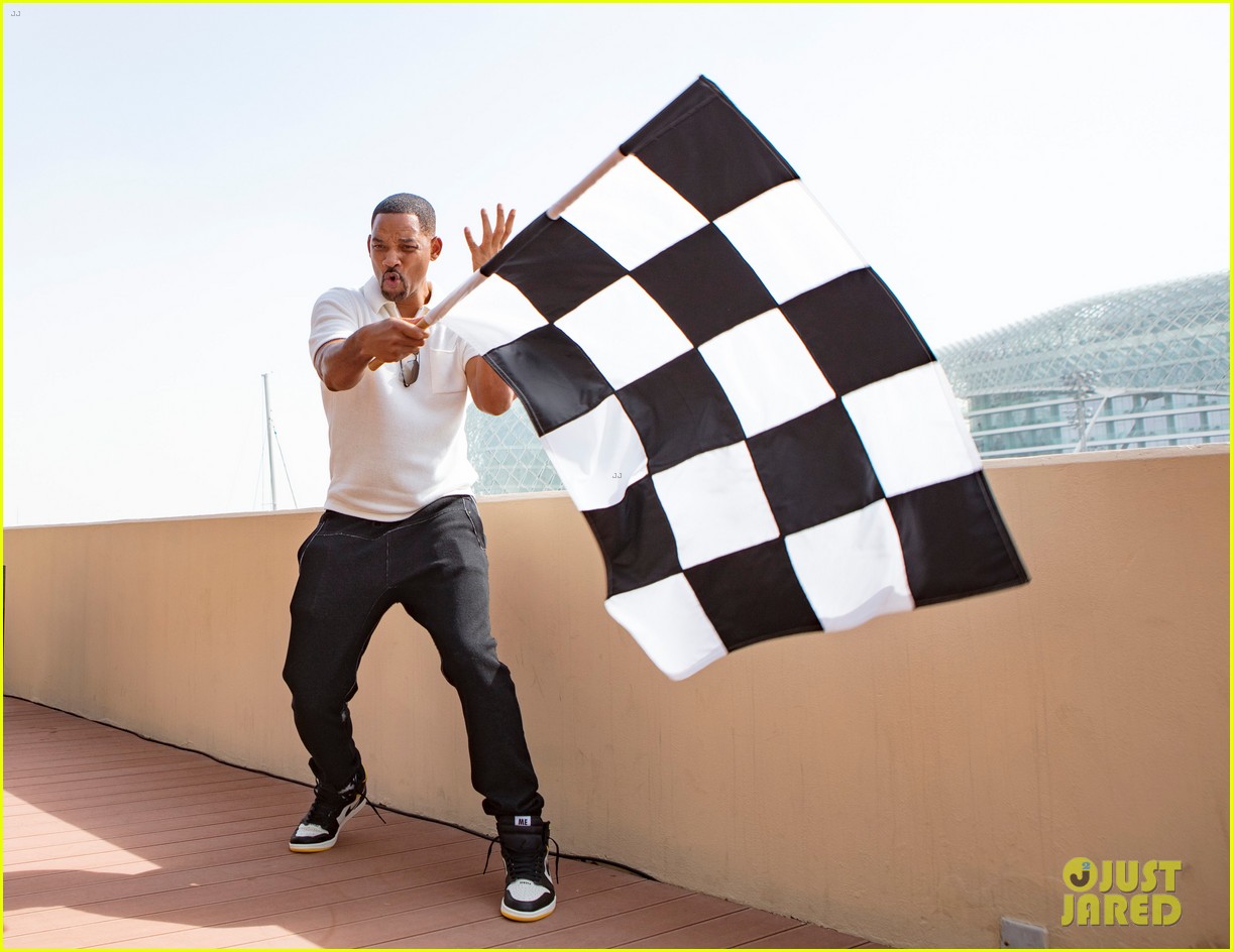 Photo: will smith bucket list race car driving 01 | Photo 4263592 ...