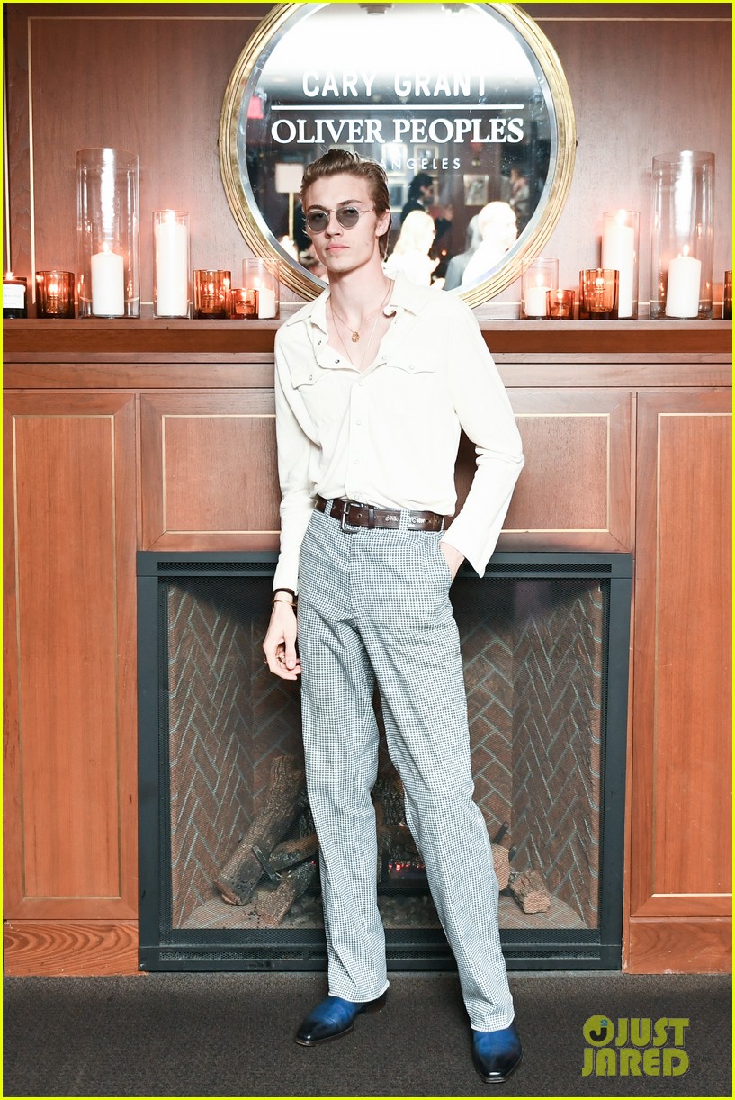 Mahershala Ali & Winston Duke Buddy Up at Oliver Peoples x Cary Grant ...