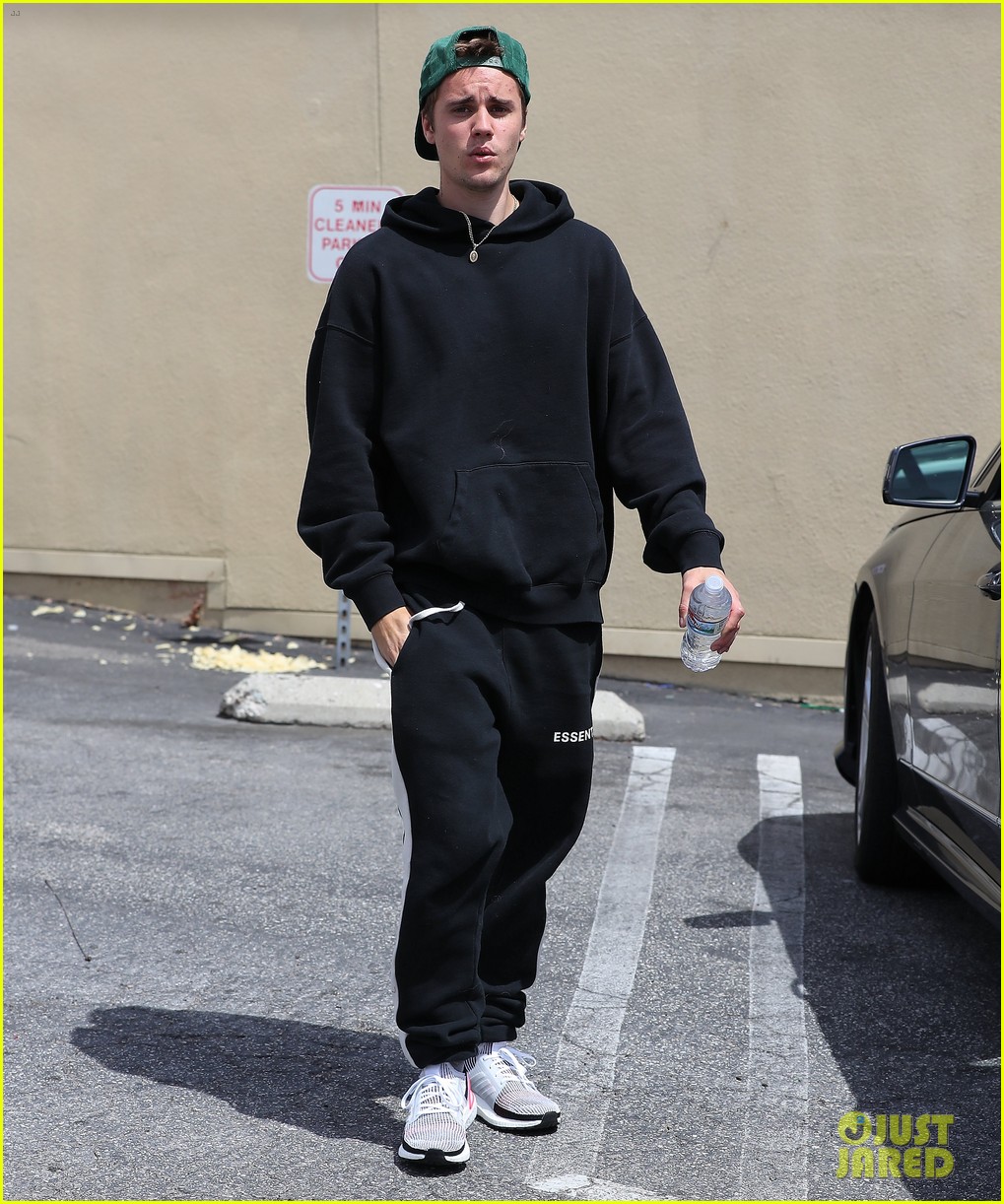 Justin Bieber Stays in Shape With a Boxing Workout : Photo 4268153 ...