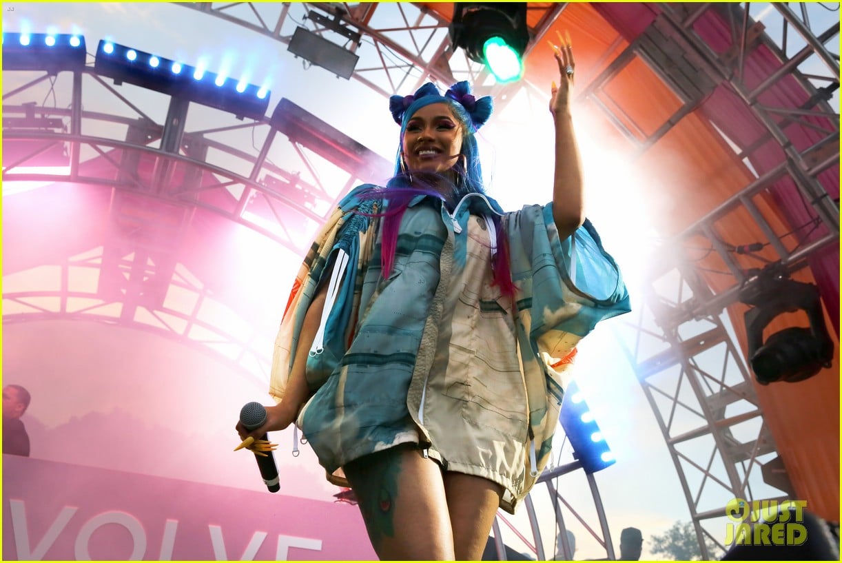 Cardi B Hits the Stage at Revolve's Party at Coachella 2019!: Photo ...