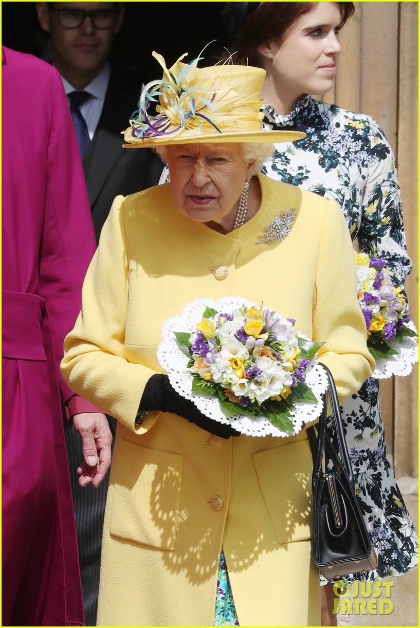 Queen Elizabeth Joined By Princess Eugenie for Easter Coin Ceremony ...