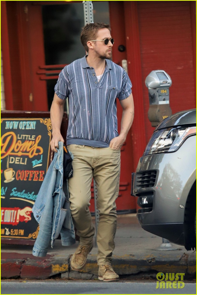 Ryan Gosling Street Style