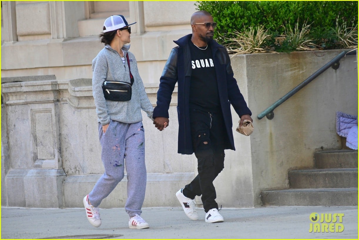 Katie Holmes & Jamie Foxx Hold Hands in New York City: Photo 4273922 ...