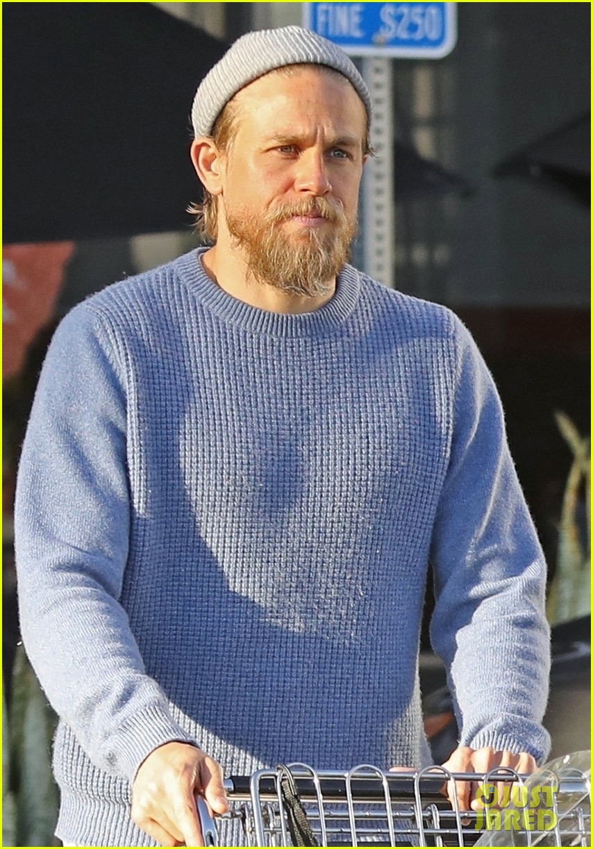 Charlie Hunnam Long Hair