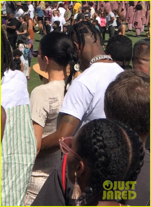Kardashian-Jenners Support Kanye West at 'Sunday Service' Coachella Set ...