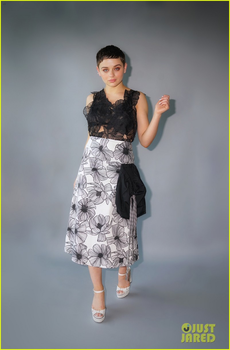 Joey King Wears Chic Outfit for Deadline's Contenders Event: Photo ...