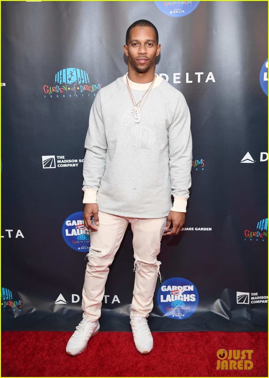 Debra Messing, Lucas Hedges & More Support Garden Of Laughs Comedy ...