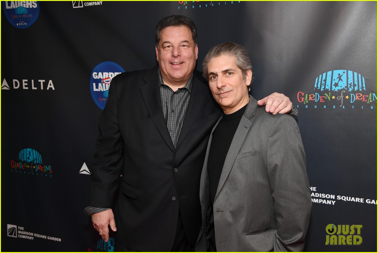 Debra Messing, Lucas Hedges & More Support Garden Of Laughs Comedy ...