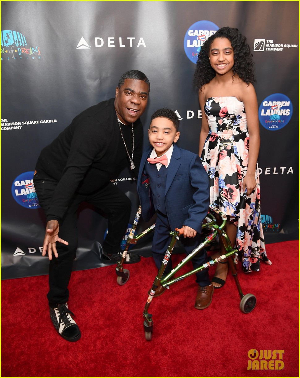 Debra Messing, Lucas Hedges & More Support Garden Of Laughs Comedy ...