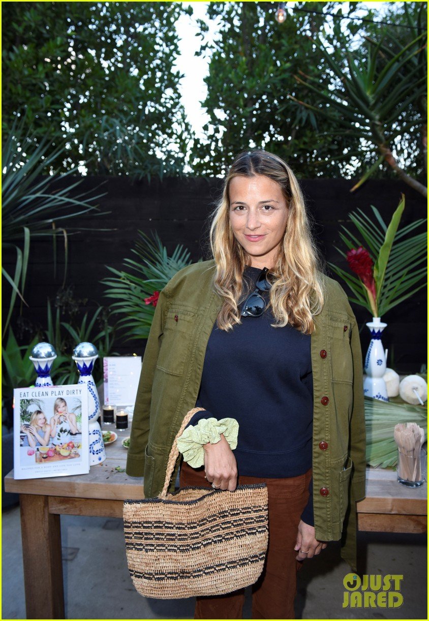 Lea Michele, Eva Longoria & More Celebrate 'Eat Clean Play Dirty ...
