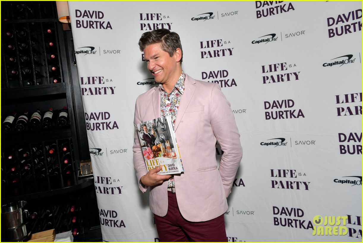 Neil Patrick Harris & Christina Hendricks Support David Burtka at ...