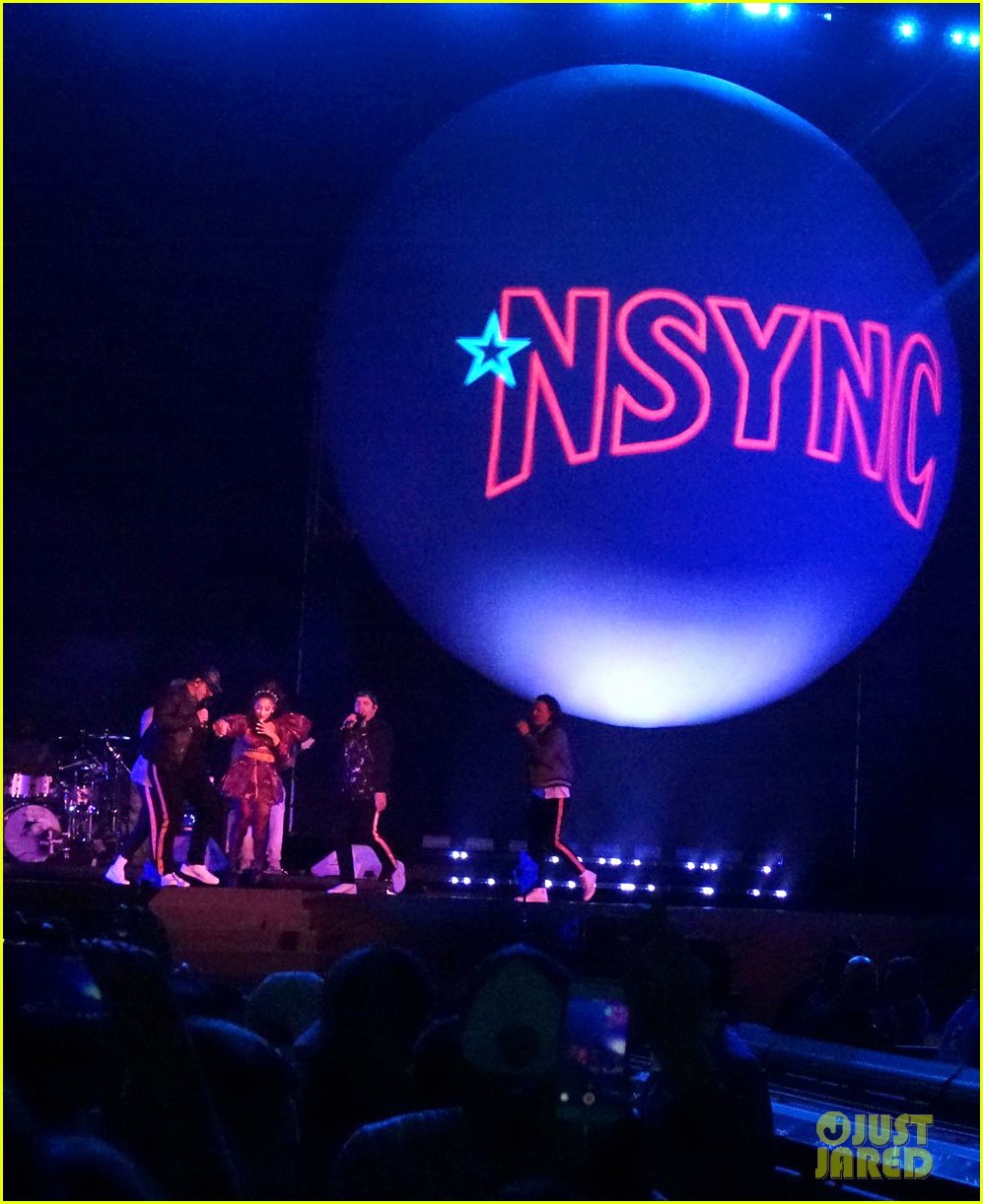 NSYNC Join Ariana Grande On Stage for Coachella Set!: Photo 4273208 ...