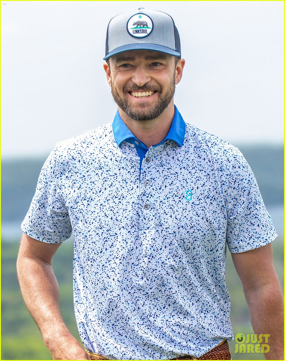 Justin Timberlake & Mark Wahlberg Take Part in Bass Pro Shops Golf ...