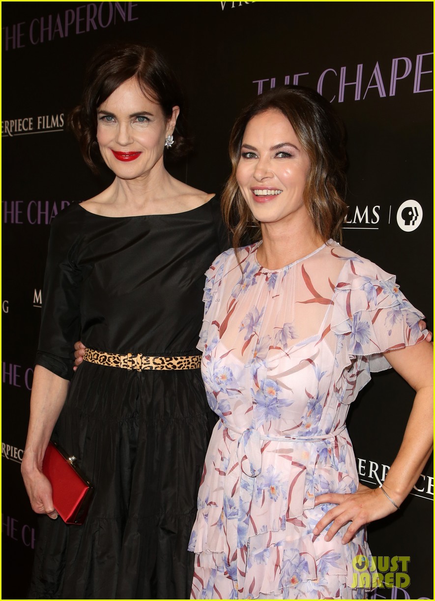 Marisa Tomei Supports 'The Chaperone' Cast at Hollywood Premiere ...