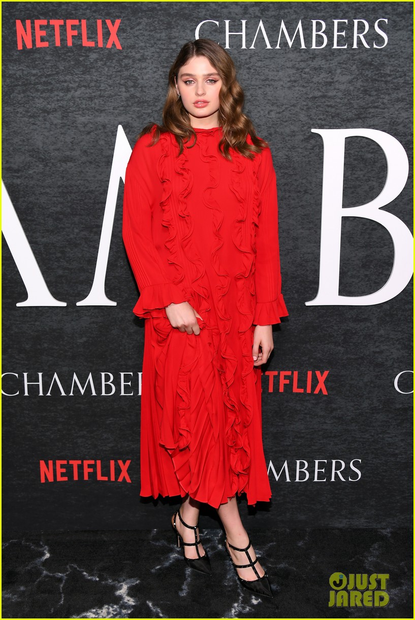 Uma Thurman & Tony Goldwyn Join 'Chambers' Cast at NYC Premiere: Photo ...