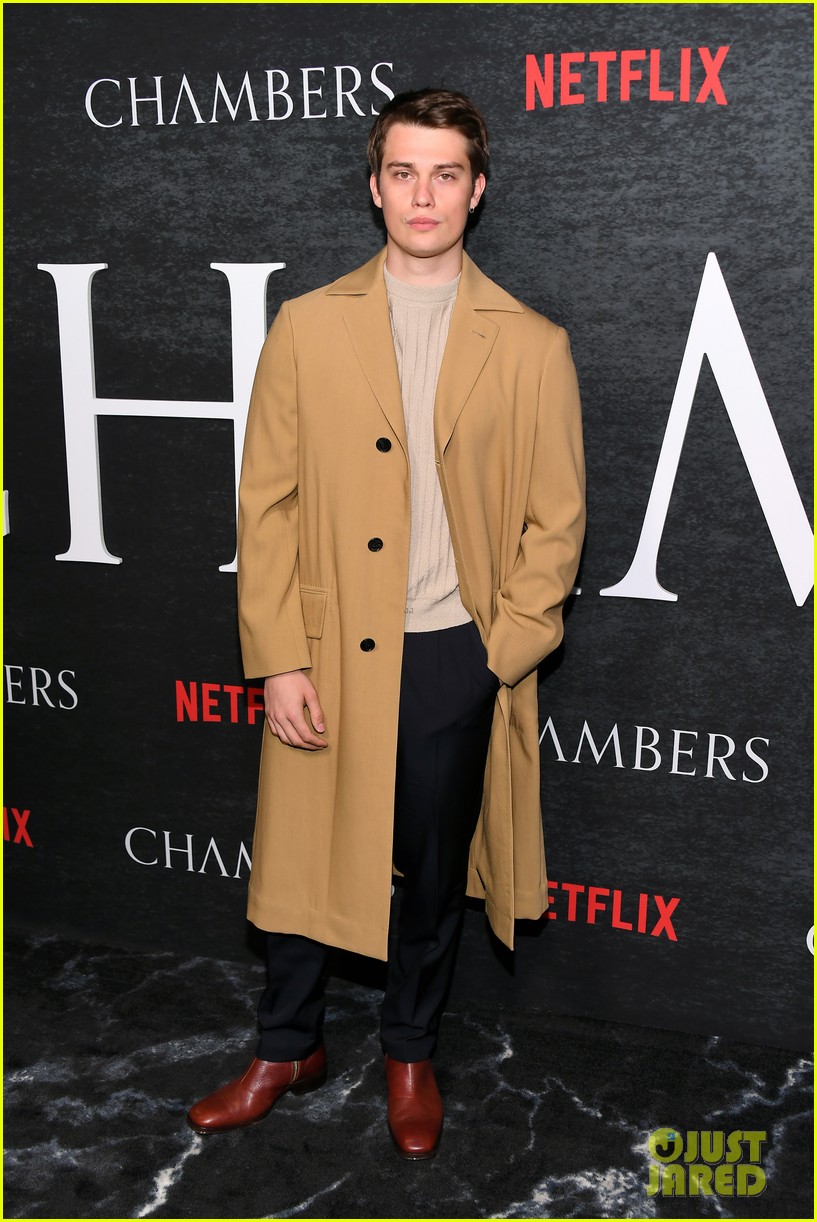 Uma Thurman & Tony Goldwyn Join 'Chambers' Cast at NYC Premiere: Photo ...