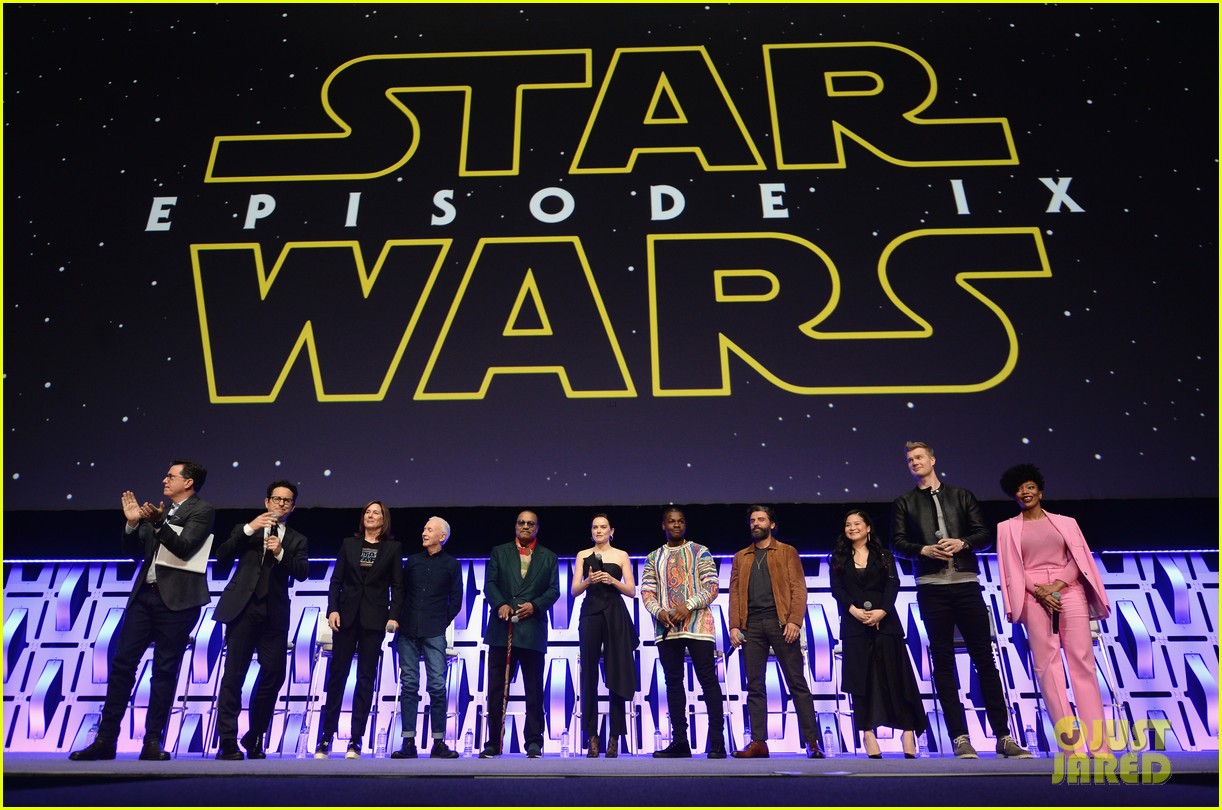 'Star Wars' Cast Debuts 'Rise of Skywalker' Trailer in Chicago!: Photo ...