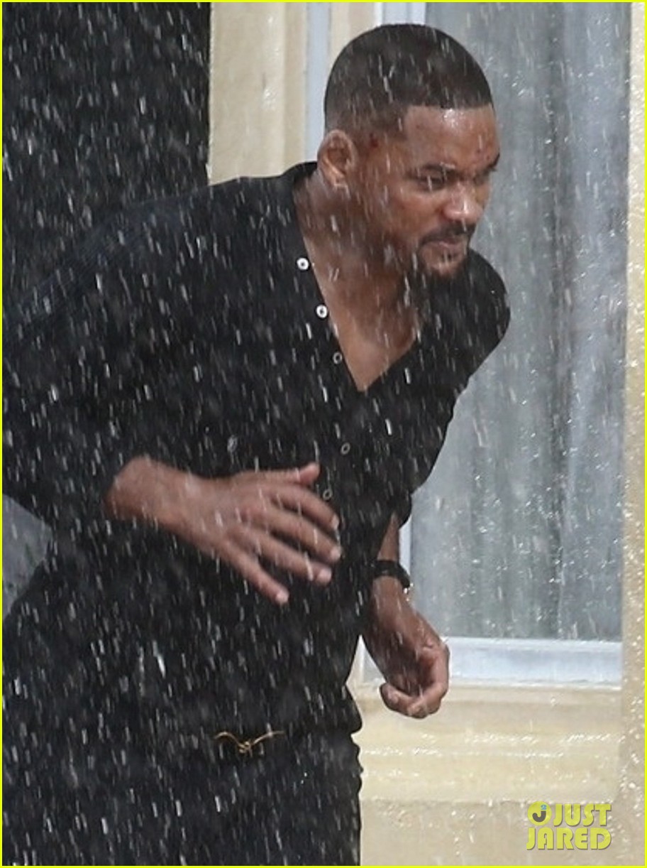 Will Smith Debuts New 'Aladdin' Toys!: Photo 4267705 | Will Smith ...