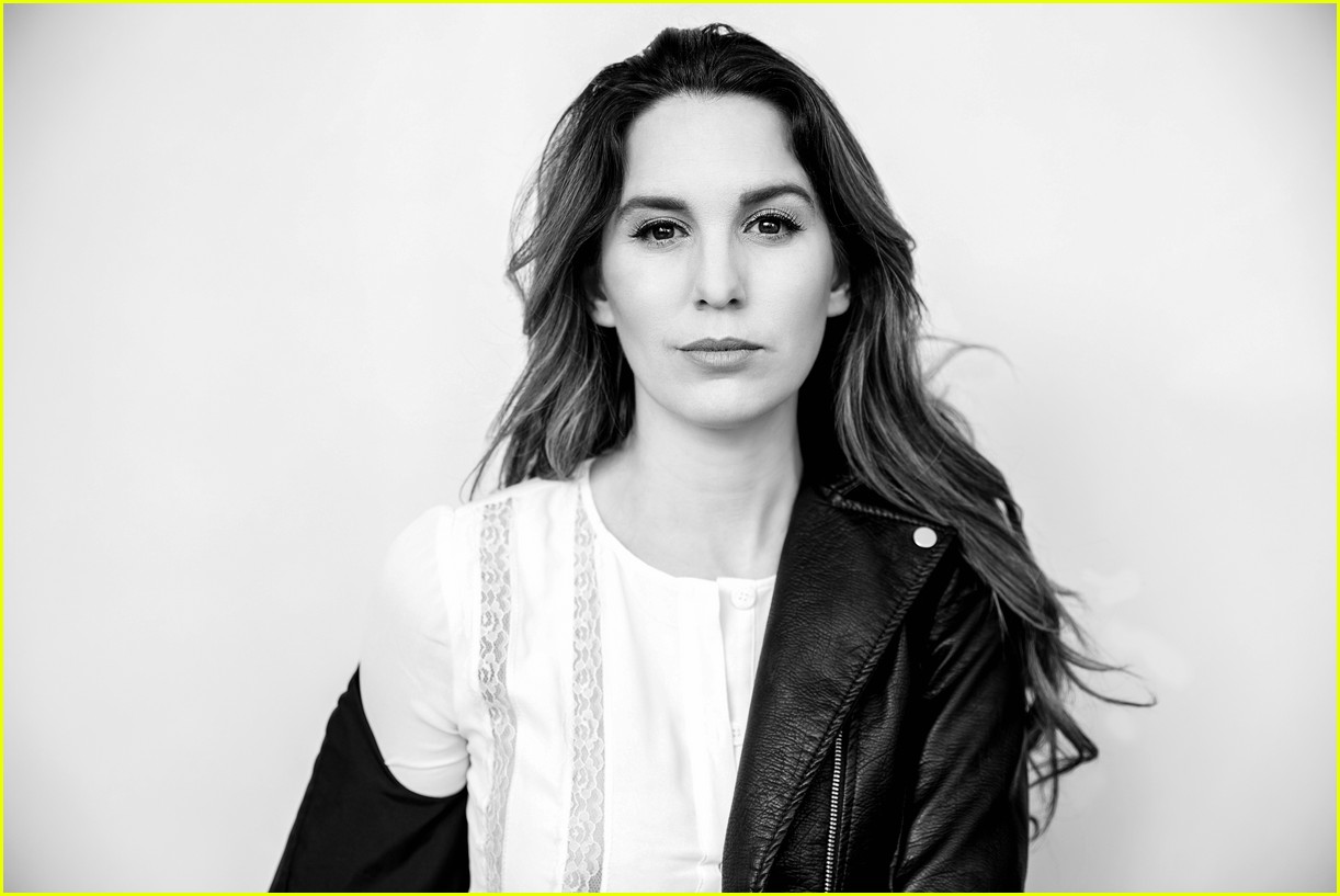 Christy Carlson Romano Reveals She Had a Private Breakdown: 'I Felt ...