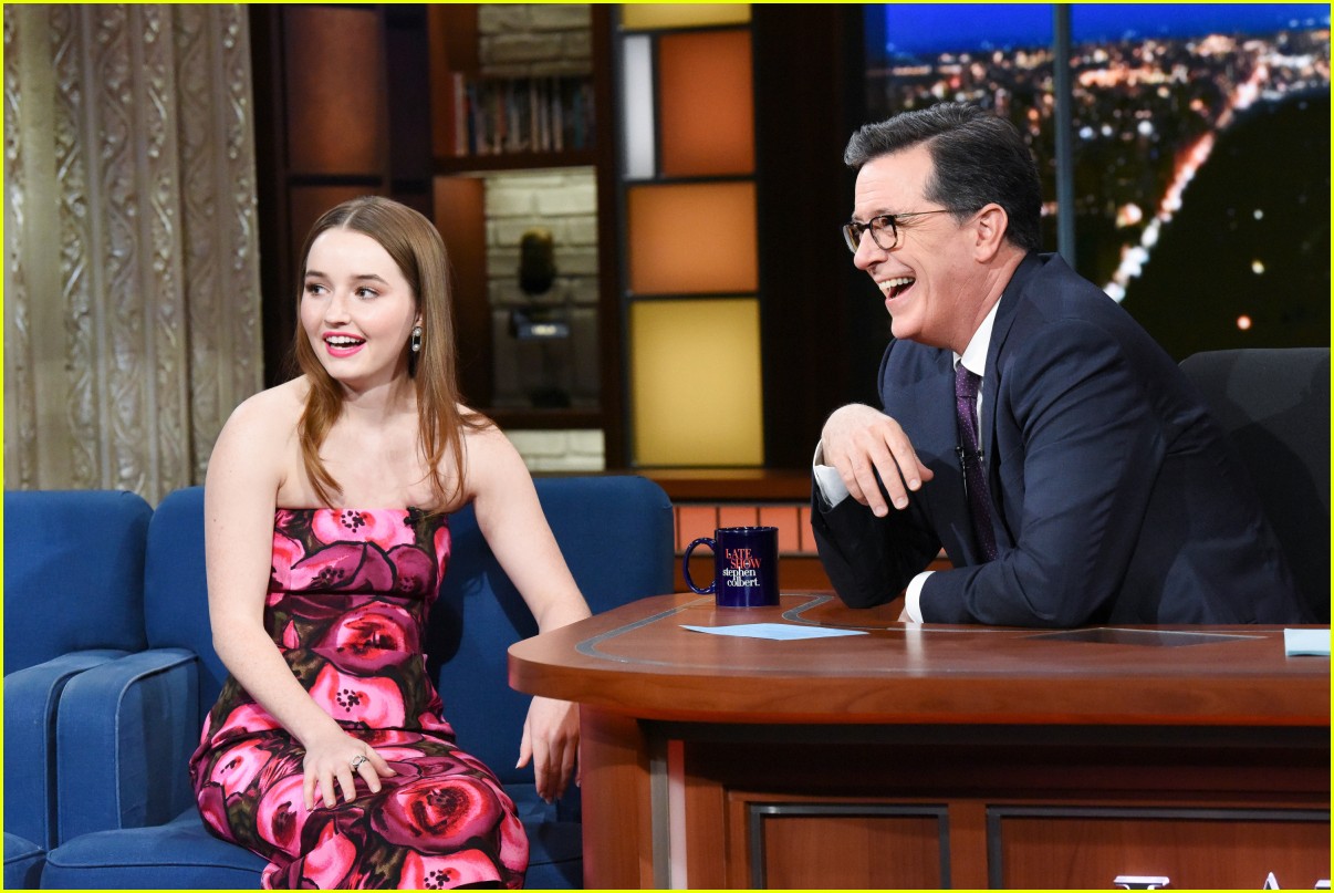 'Booksmart' Star Kaitlyn Dever's Dad Was the Voice of Barney!: Photo ...