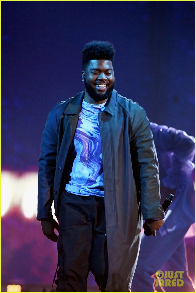 Khalid Performs 'Talk' & 'Better' at Billboard Music Awards 2019 ...