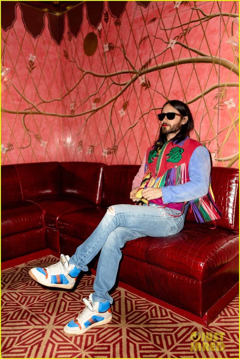 Jared Leto Tries on Gucci's New Lipstick at Launch Party!: Photo ...
