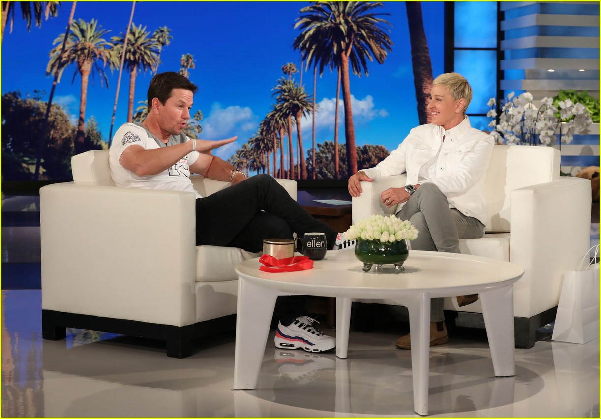 Mark Wahlberg Reveals His 10th Anniversary Plans With Wife Rhea - Watch ...