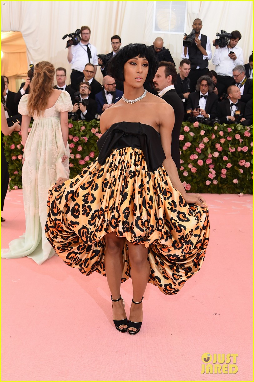 Photo: pose cast met gala 2019 19 | Photo 4285794 | Just Jared ...