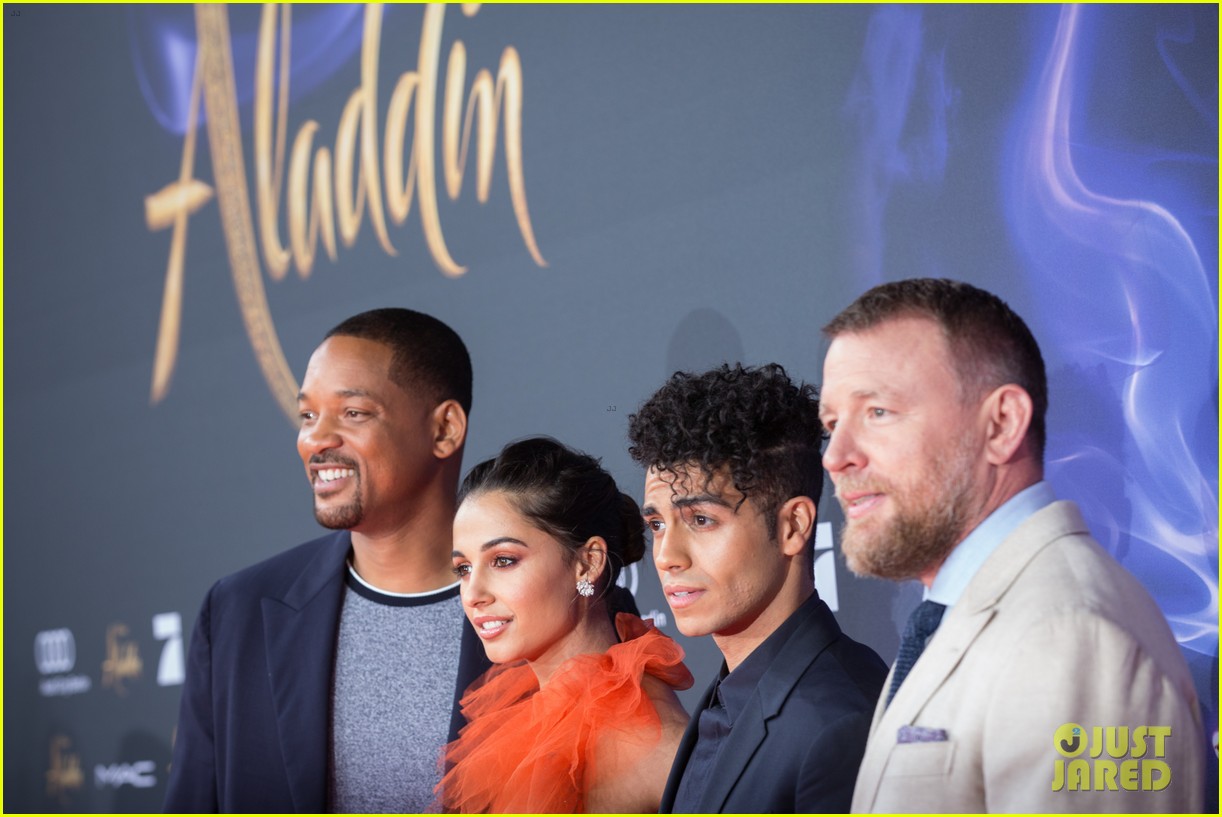 Will Smith Joins Mena Massoud & Naomi Scott at 'Aladdin' Premiere in Berlin: Photo 4289657 ...