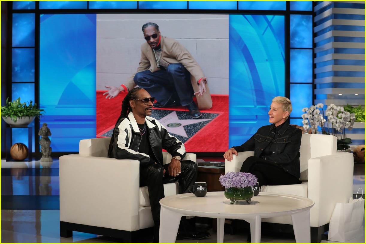 Snoop Dogg Teaches Ellen DeGeneres a New Word - Watch!: Photo 4297803 ...
