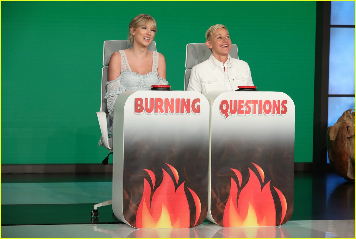 Taylor Swift on 'Ellen' - Watch Her First Talk Show Appearance in Two ...