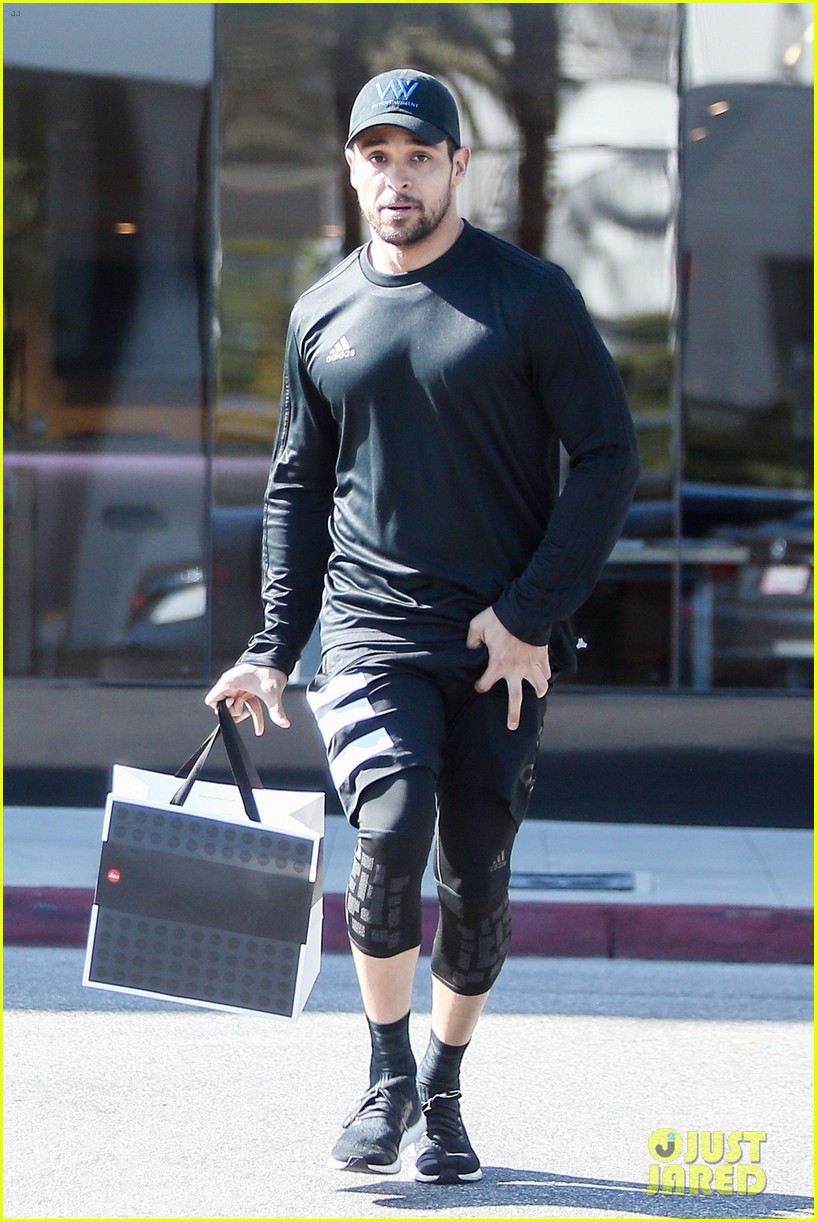 Wilmer Valderrama Is Spending More Time with Model Amanda Pacheco ...