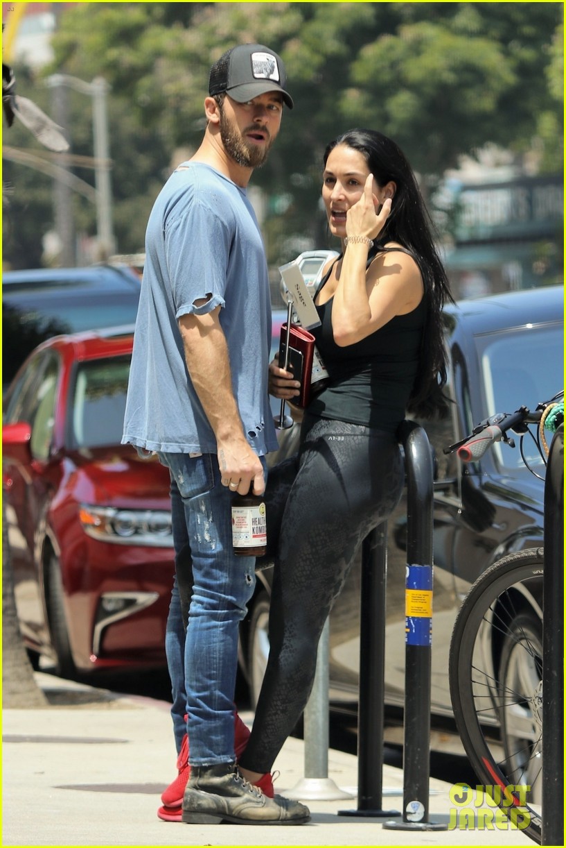 Photo: nikki bella artem chigvintsev hot pda 01 | Photo 4303558 | Just ...