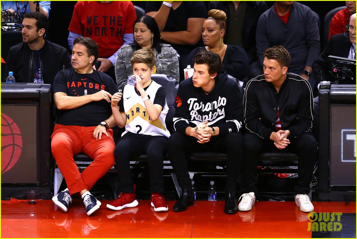 Drake & Shawn Mendes Support Toronto Raptors at NBA Finals 2019!: Photo ...