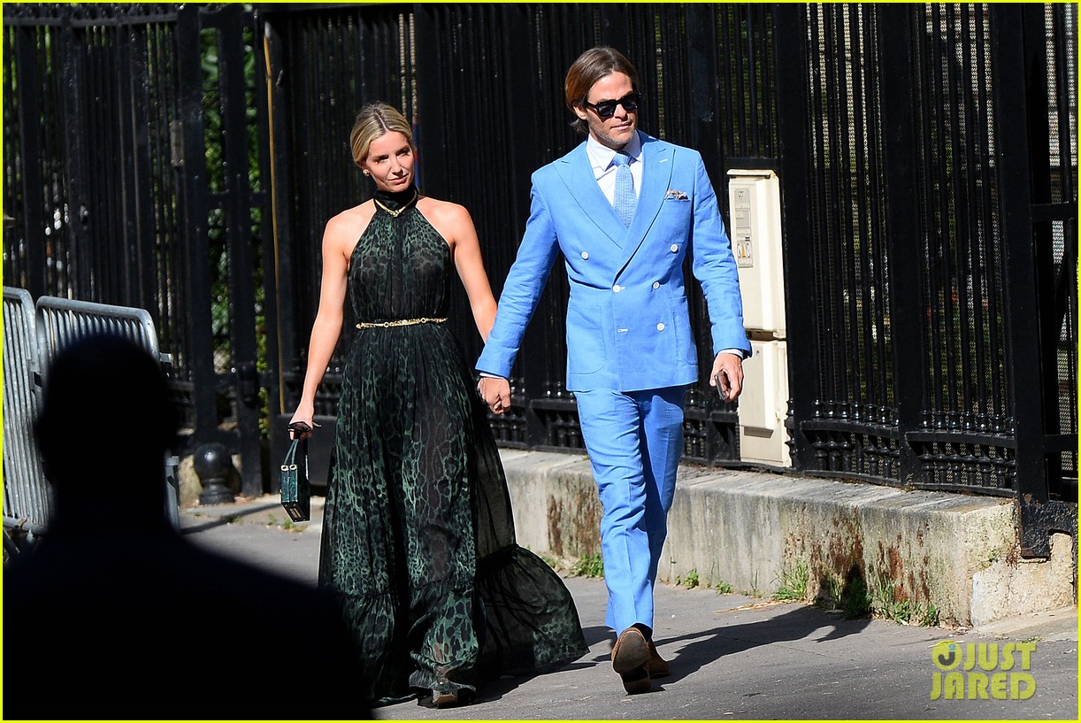 Zoe Kravitz & Karl Glusman Had a Star-Studded Wedding - See Every Celeb ...