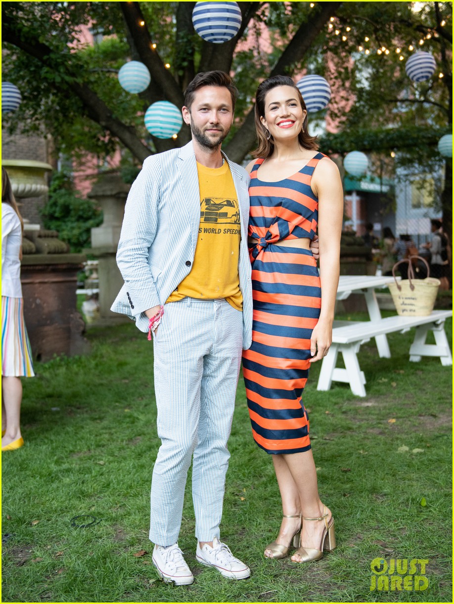 Mandy Moore Matches with Her BFF in Denim Jackets: Photo 4309113 ...