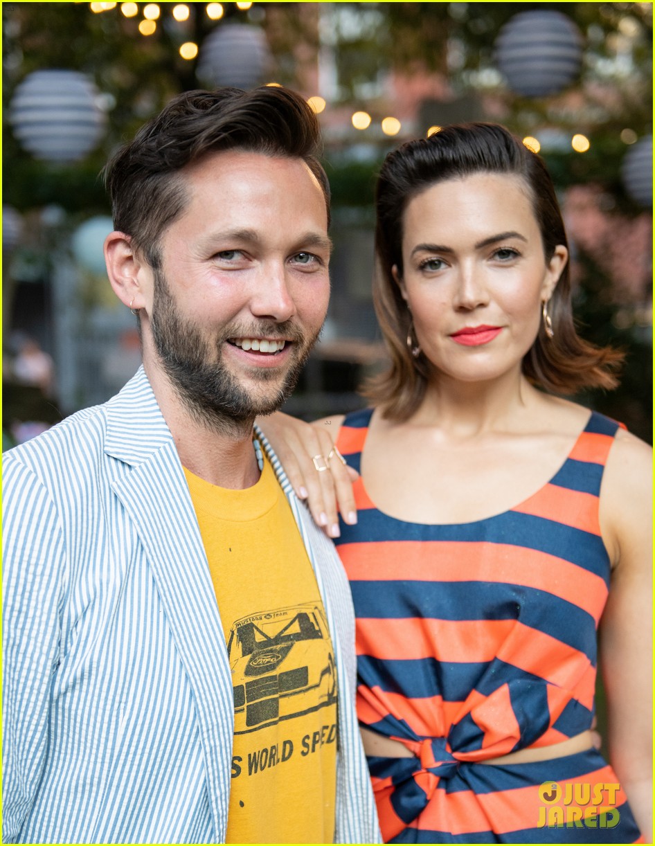 Mandy Moore Matches with Her BFF in Denim Jackets: Photo 4309114 ...