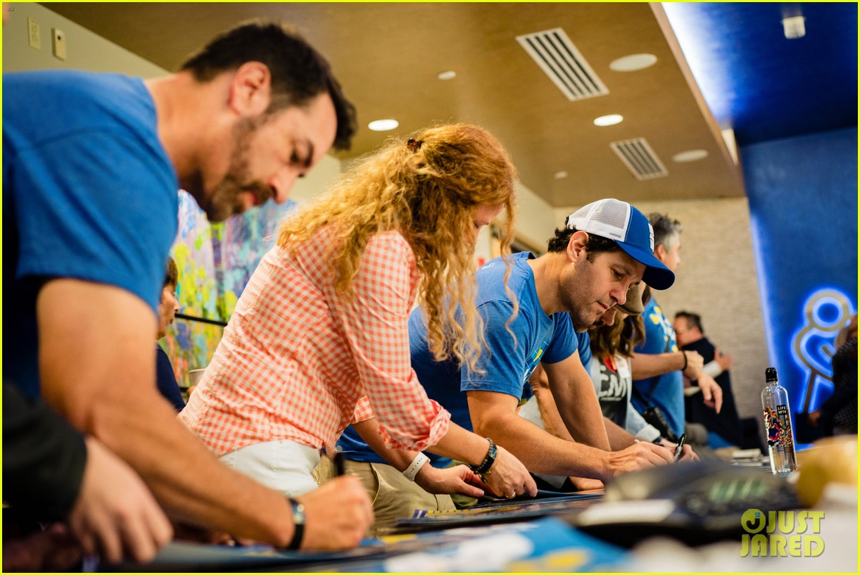 Selena Gomez Plays Baseball & Bowls In Big Slick Celeb Weekend with ...