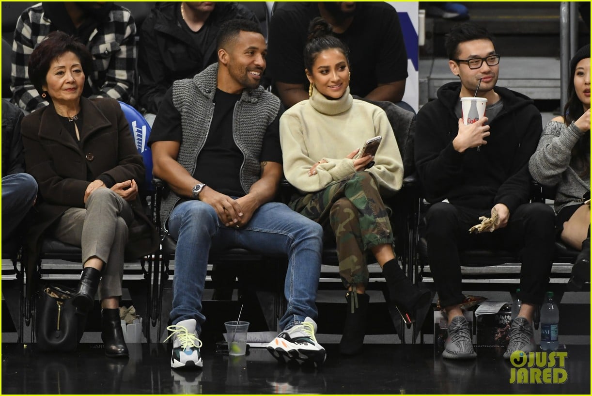 Shay Mitchell Is Pregnant; Expecting Her First Baby with Partner Matte ...